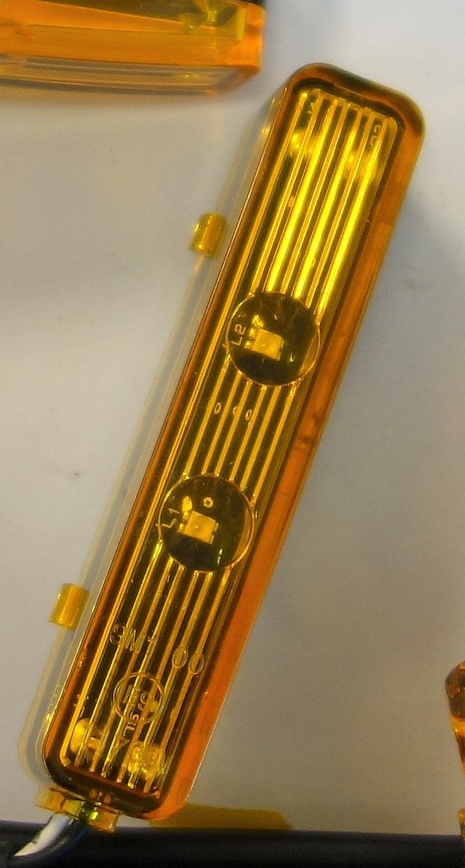 Side Marker Lamp And Bracket | Chereau | Truck Parts | Truckstop Group